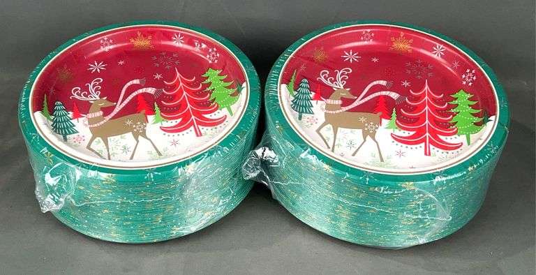 2 Brand New Packs of 50 Premium Holiday Paper Plates, 10" Diameter. 2 ...