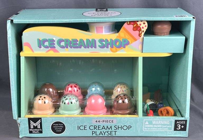 Brand New 44-Piece Wooden Ice Cream Shop Play Set W/ 8 Flavors of Ice ...