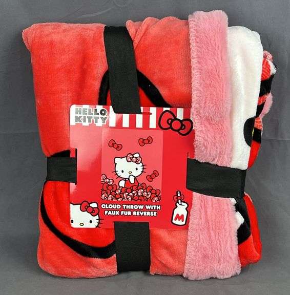 Brand New, Super Soft "Hello Kitty" Cloud Throw W/ Faux Fur on the ...