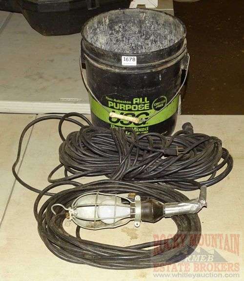 Drop Light & Black Extension Cord in 5-Gallon Bucket. - Rocky Mountain ...