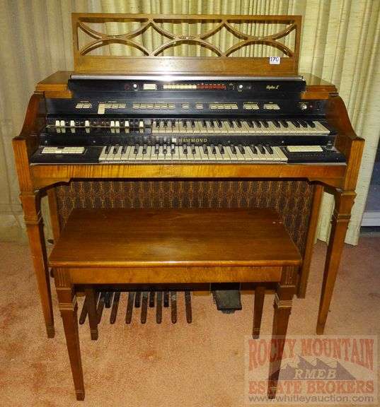 Hammond Rhythm II Electric Organ with Matching Bench. - Rocky Mountain ...