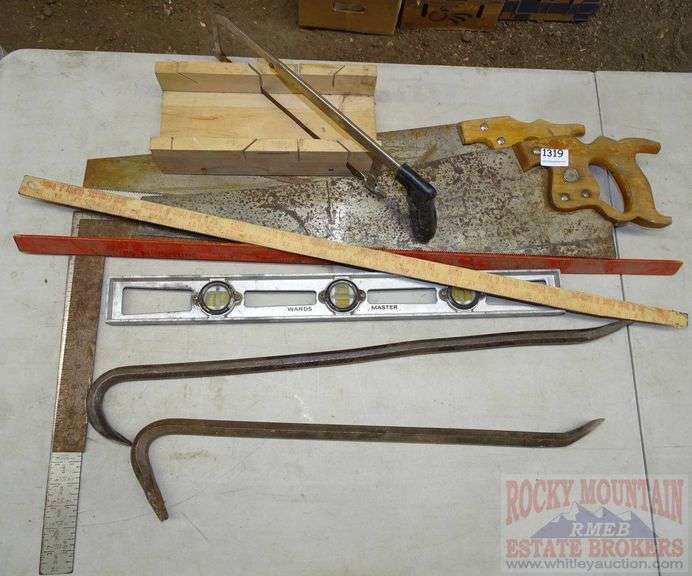 2 Pry Bars, Level, Hand Saws & More. All for one money. - Rocky ...