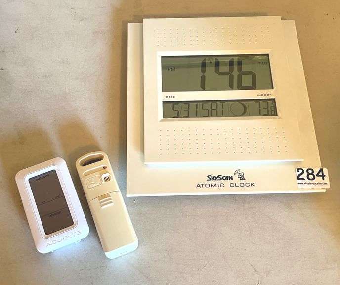 Sky Scan Atomic Clock and Acu-Rite Indoor/Outdoor Thermometer. Both for ...