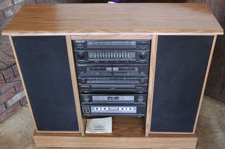 Vintage Sound Design complete stereo component system with speakers ...