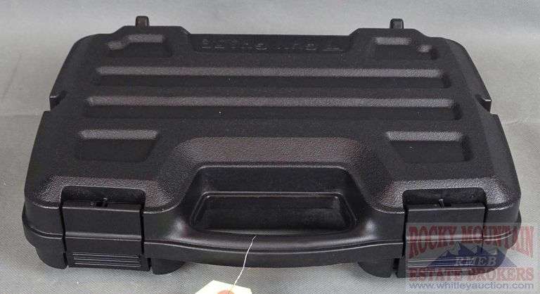 Plano Gun-Guard Padded Pistol Case. 11"x7"x3". - Rocky Mountain Estate ...