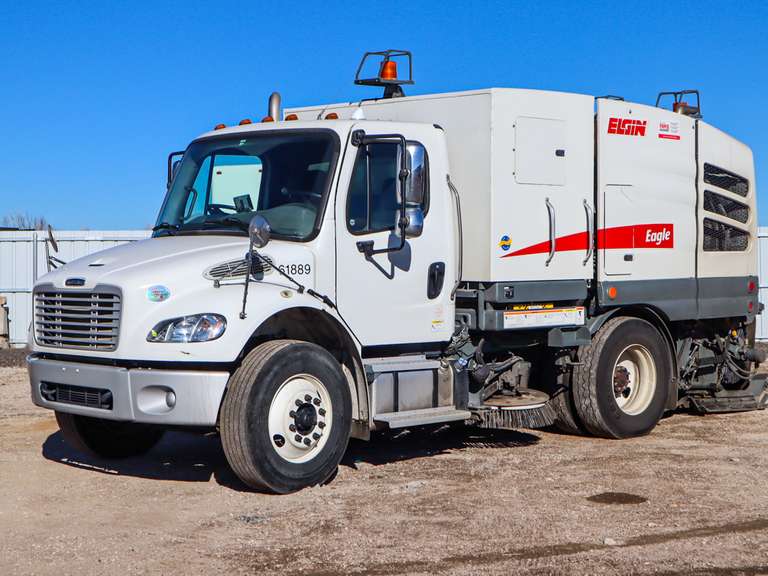 Well Maintained Government Street Sweepers - Roller Auctions