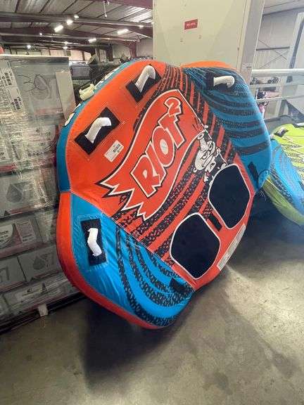 Airhead Riot 2 2-Person Tow Behind Inflatable (Patched) - Roller Auctions