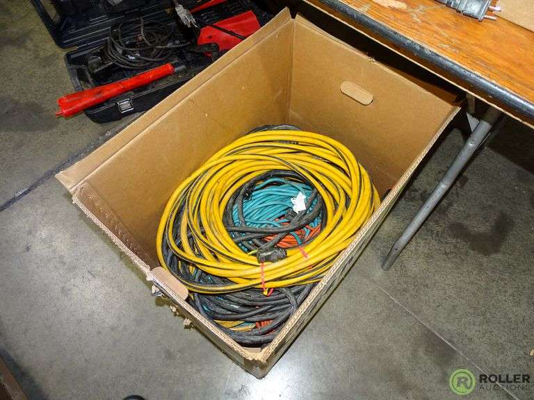 Box of Electrical Cords - Roller Auctions