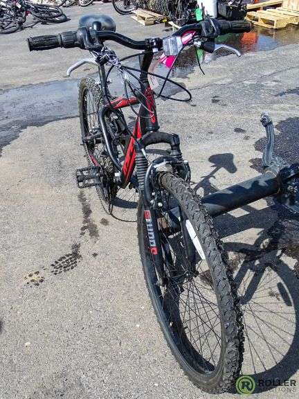 Hyper Shocker 26 Full Suspension Mountain Bike - Roller Auctions