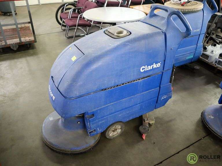 Clarke Encore S Class Pad Driven Floor Scrubber - Roller Auctions