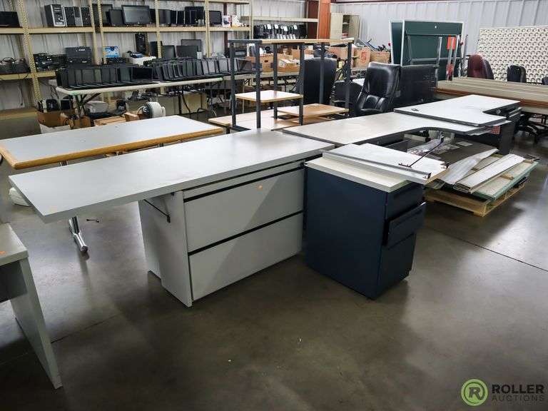 Cubicle Panels, File Cabinets with Corner Desk Parts - Roller Auctions