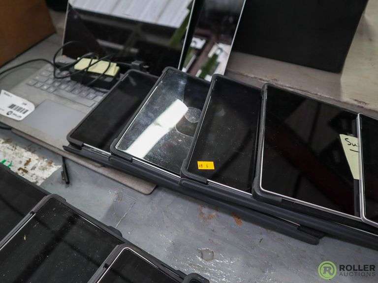 (5) Microsoft Surface Tablets and (2) Microsoft Surface 1769 Laptops - Roller Auctions