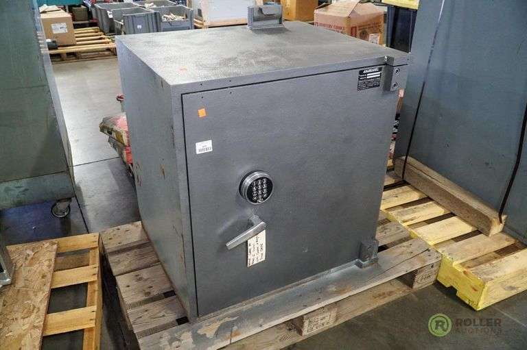 Allied-Gary ER3028-20 Digital Drop Safe with Combo & Key - Roller Auctions