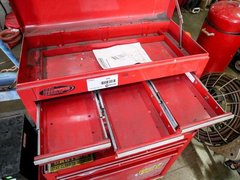 (2) Tool Boxes - Roller Auctions