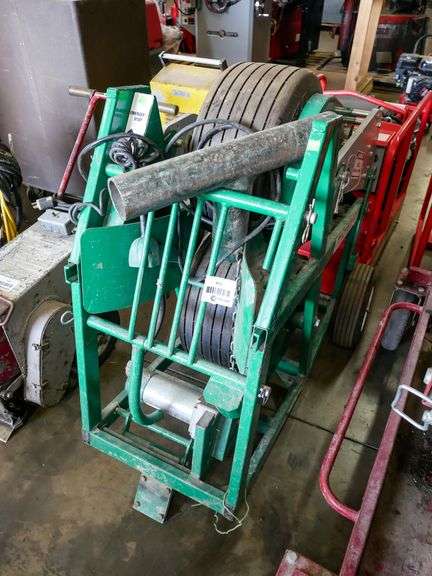 GreenLee 6810 Ultra Cable Puller - Roller Auctions