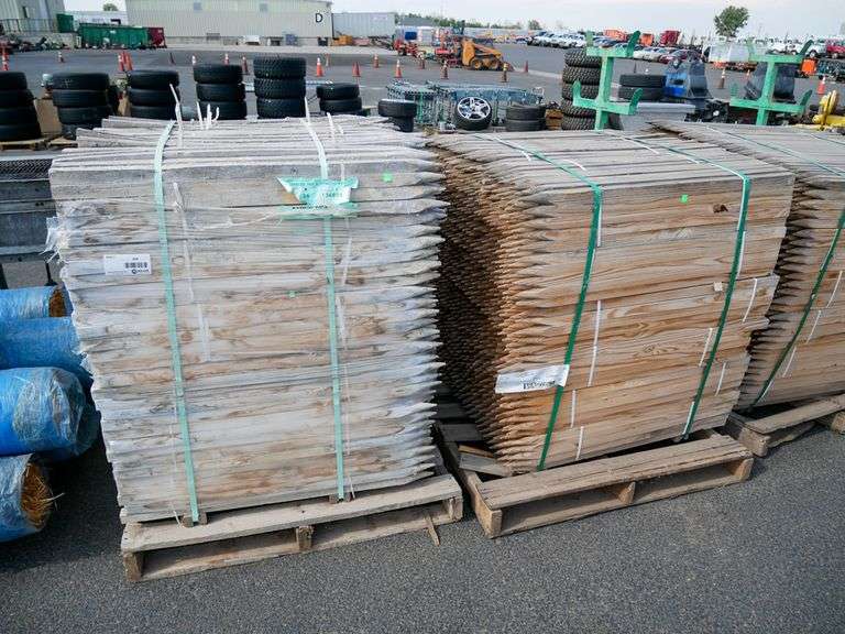 (2) Pallets of Wood Stakes - Roller Auctions