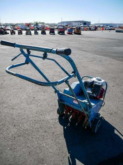 Bluebird Aerator, Honda Gas - Roller Auctions