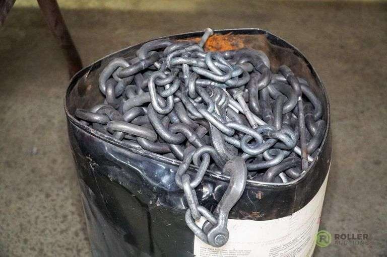 Assorted Chains and Campbell Tire Chains - Roller Auctions