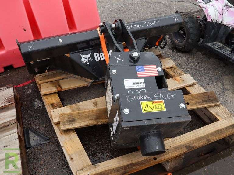 Bobcat Auger Attachment to Fit Skid Steer (Breaker Bit Broken off in ...