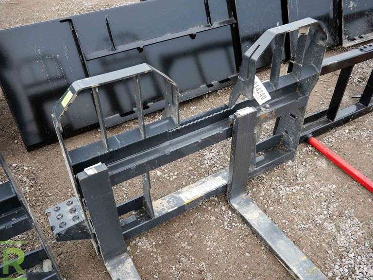 New Bobcat Fork Attachment To Fit Skid Steer Loader, 48" Forks - Roller ...