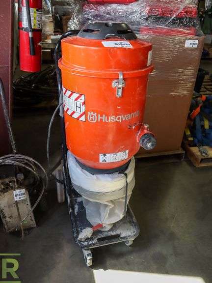 Husqvarna S26 Dust Vacuum (Inoperable) - Roller Auctions