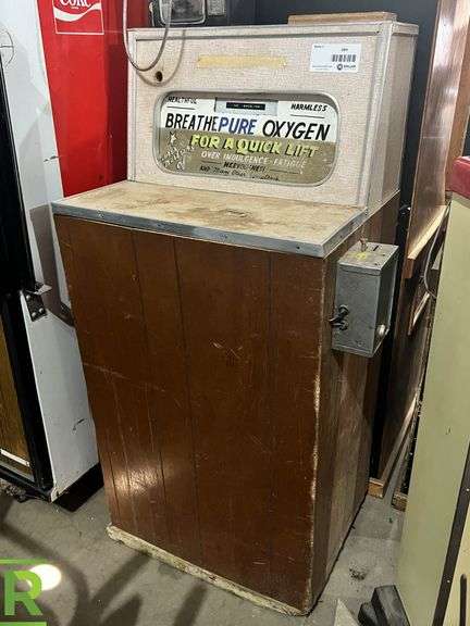 Coin Operated Breathe Pure Oxygen Machine - Roller Auctions
