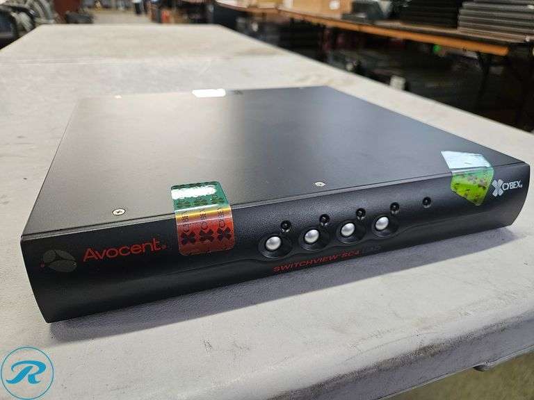 Avocent SC4UAD 4-Part DVI-I/USB Switch With Audio - Roller Auctions