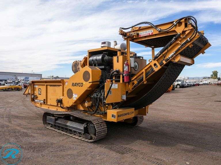 2013 Rayco RH1754-240 Horizontal Grinder - Roller Auctions