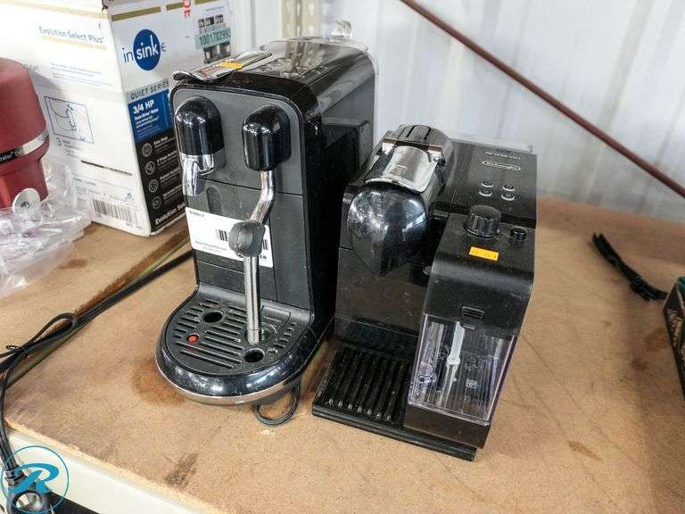Nespresso BNE500 BKS Espresso Machine and EN520B Coffee Maker - Roller ...