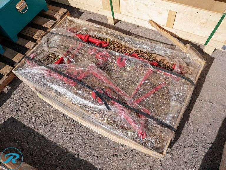 New Ratchet Boomer / Chain Set: (5) Boomers, (10) Chains - Roller Auctions
