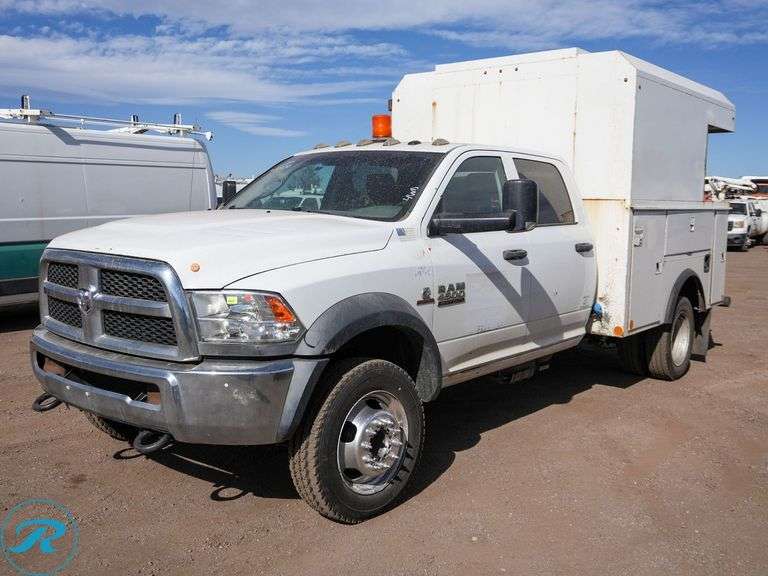 2014 Dodge Ram 4500 Heavy Duty 4WD Crew Cab Utility Truck - Roller Auctions