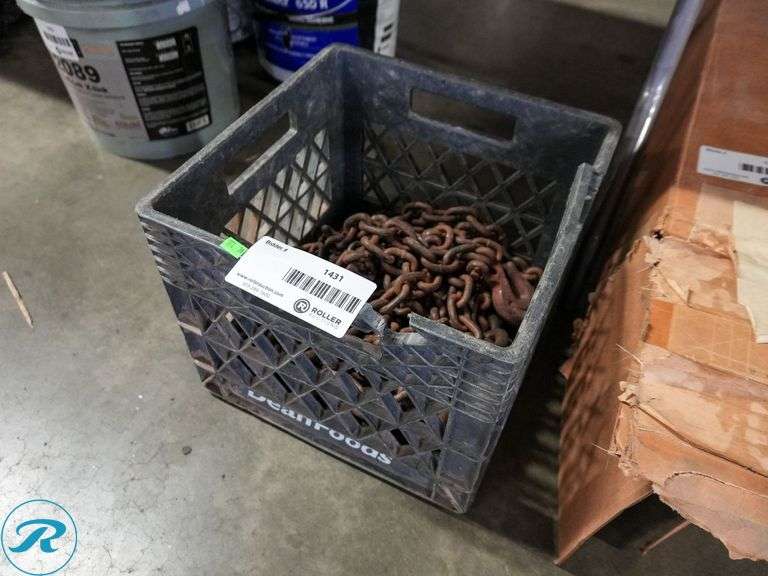 Crate of Chains - Roller Auctions