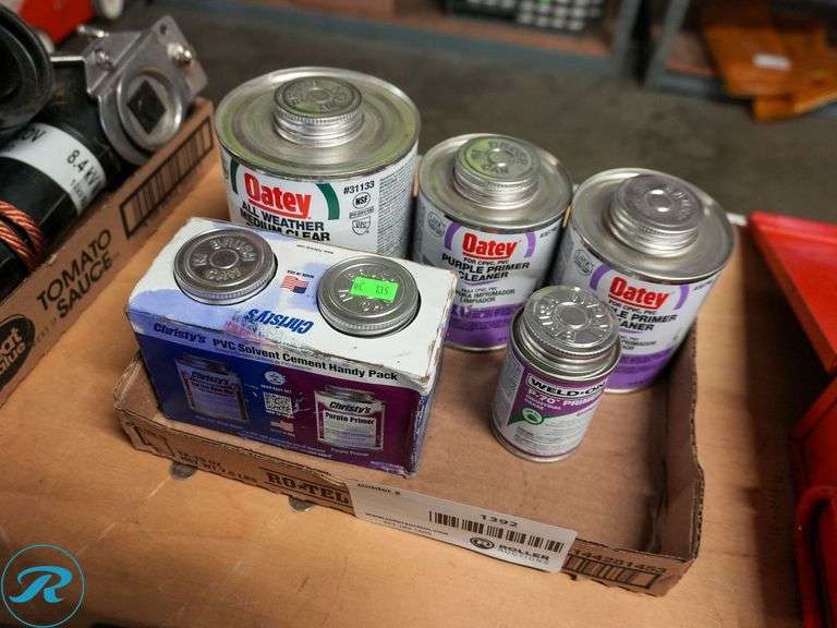 Tray of PVC Solvent Cement - Roller Auctions