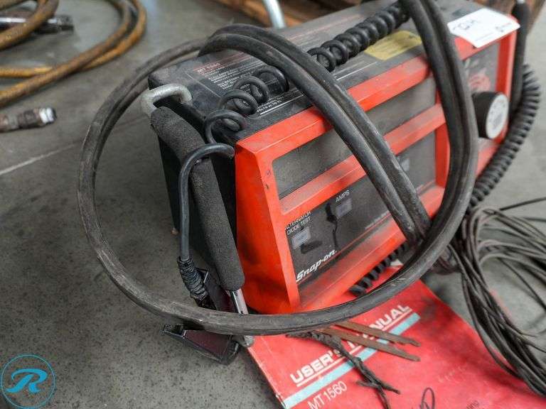Snap-On MT1560 Heavy Duty Starting and Charging Systems Tester - Roller ...