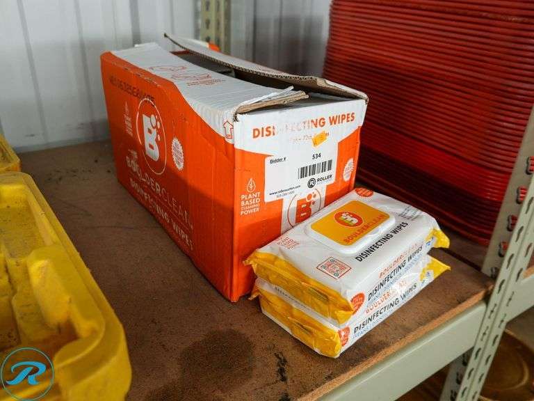 Box of Boulder Clean Disinfecting Wipes - Roller Auctions