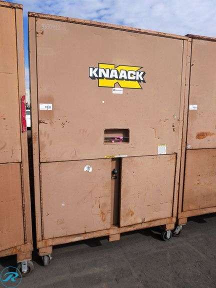 Knaack 119 Jobsite Field Office on Casters - Roller Auctions