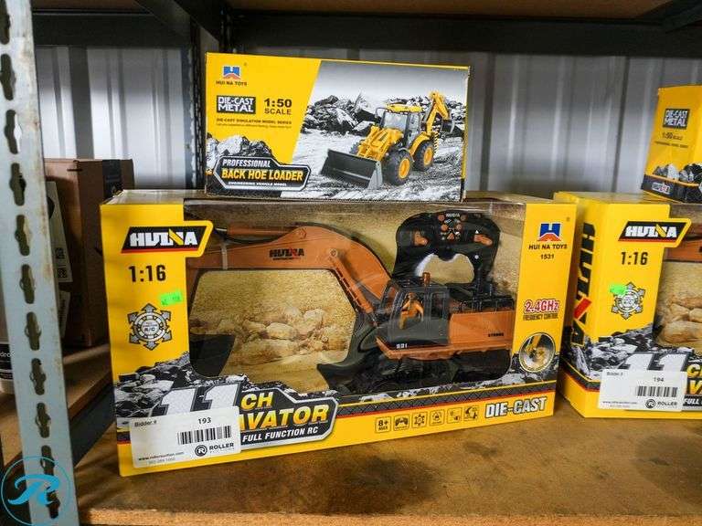 (2) New Hui Na Toys Die-Cast Models: Backhoe and Excavator - Roller ...