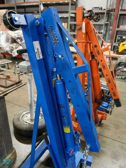 Power Torque 2-Ton Engine Hoist - Roller Auctions