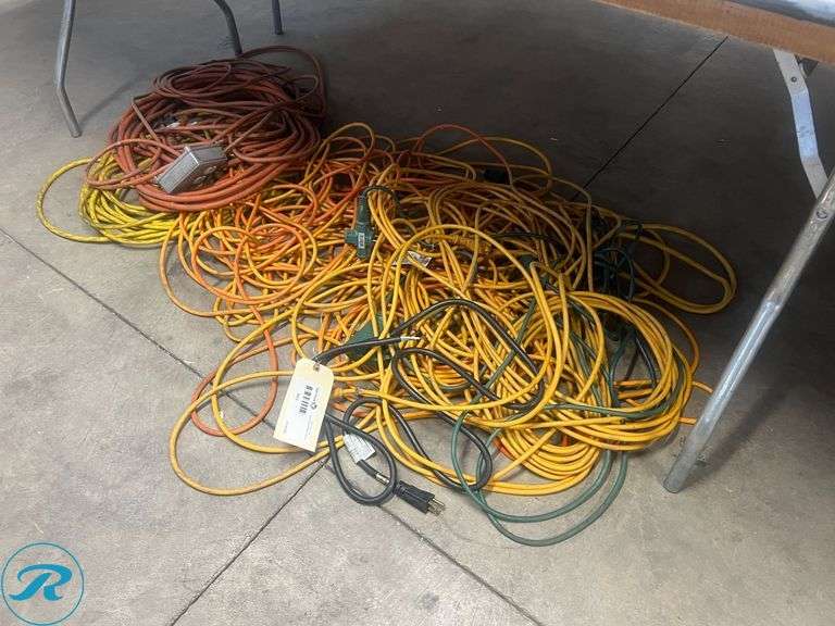 Assorted Electrical Cords - Roller Auctions