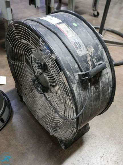 Central Machinery 24" High Velocity Fan - Roller Auctions