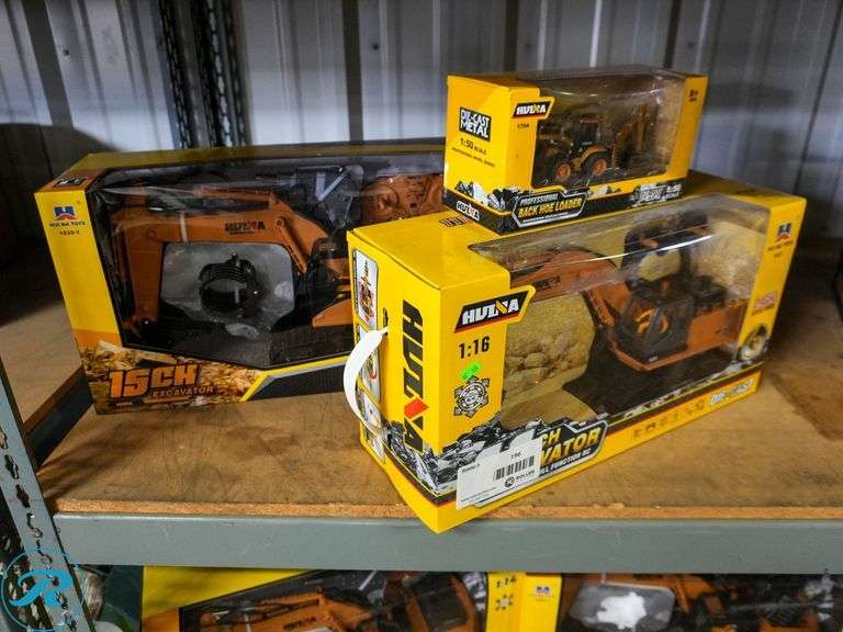 (3) New Hui Na Toys Die-Cast Models: Backhoe and Excavators - Roller ...