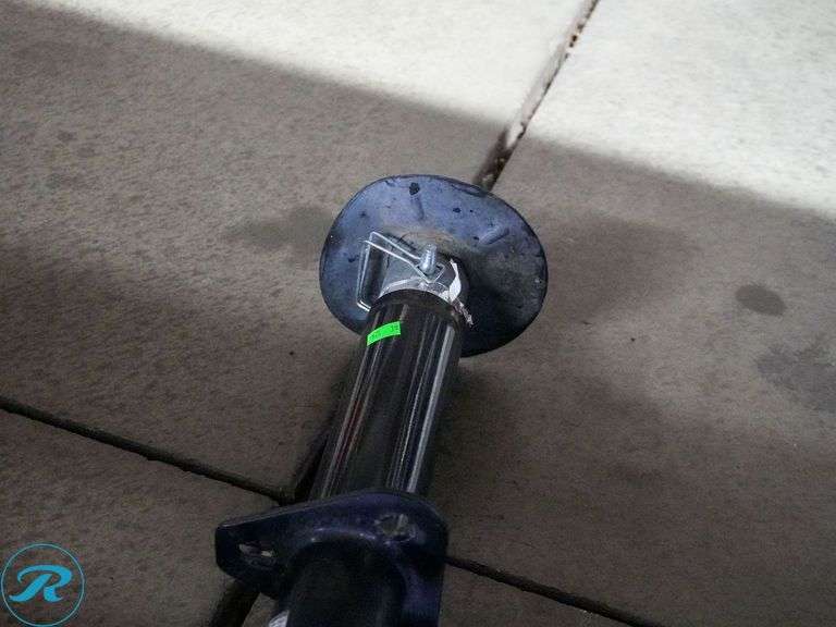 Fic ETJ3500 Electric Trailer Jack - Roller Auctions