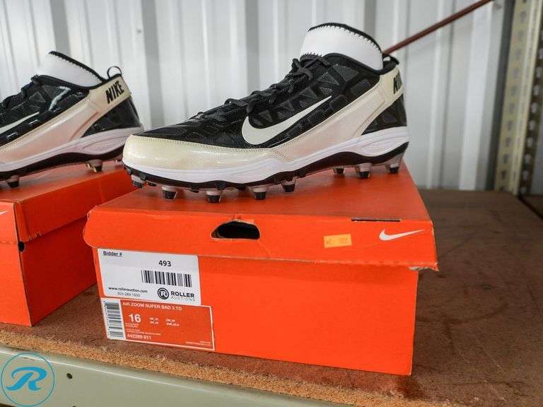Nike Air Zoom Super Bad 3 TD, Size 16 - Roller Auctions