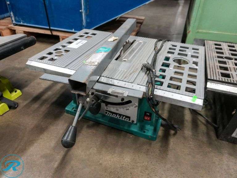 Makita 2708 8" Table Saw - Roller Auctions