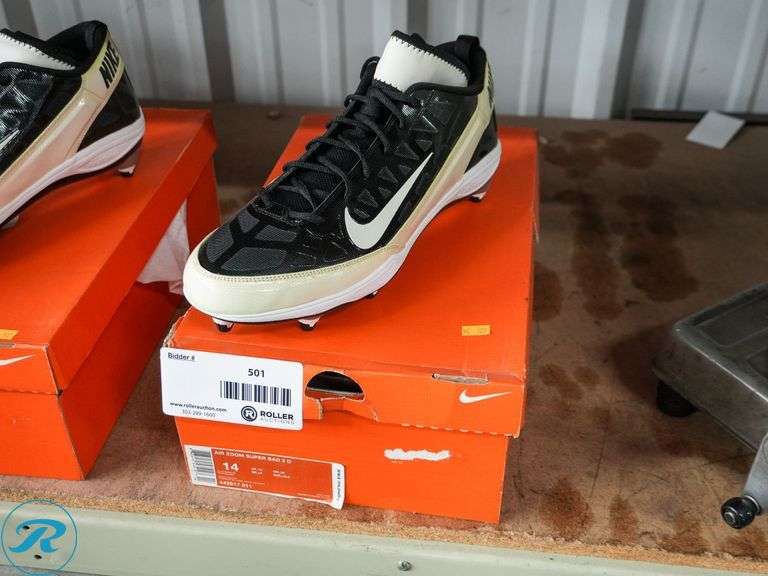Nike Air Zoom Super Bad 3 D, Size 14 - Roller Auctions