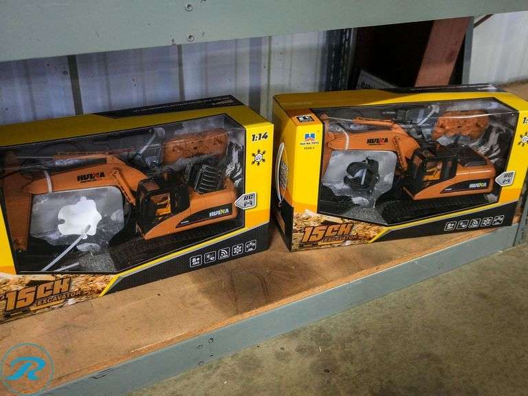 (3) New Hui Na Toys Die-Cast Models: Backhoe and Excavators - Roller ...