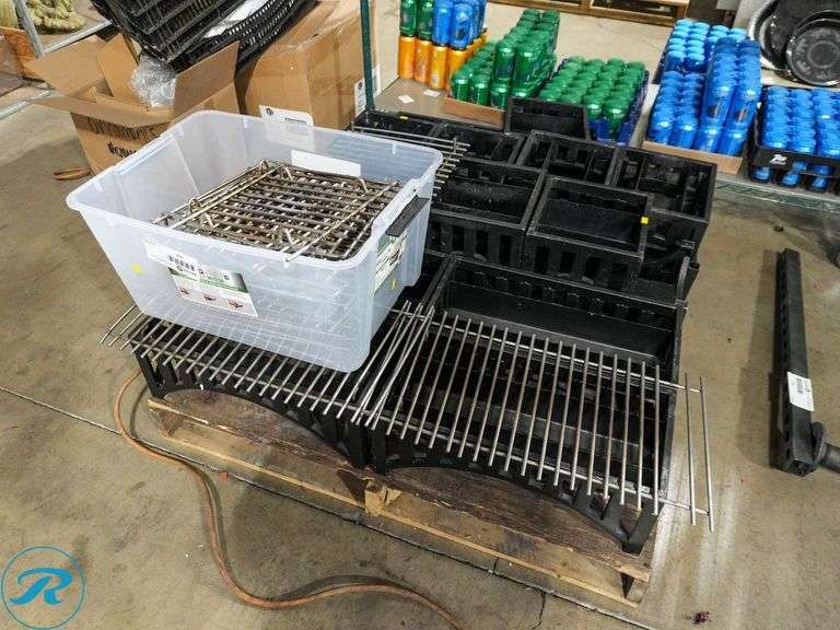 Pallet of Metal Cooking Grates - Roller Auctions