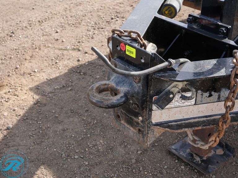 2015 Felling T/A Tilt Deck Equipment Trailer - Roller Auctions