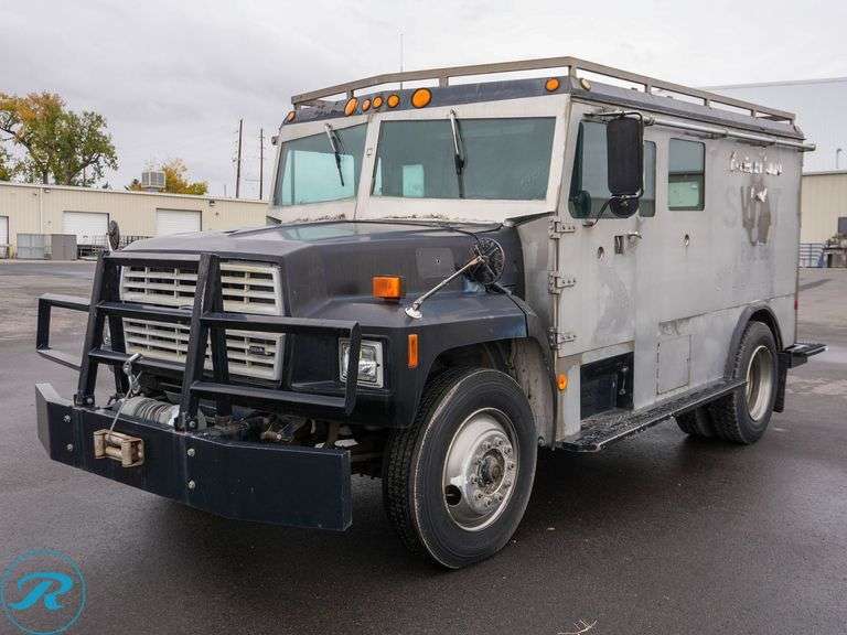 1990 Ford F700 Conventional Cab Armored Truck - Roller Auctions