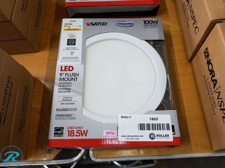 Satco 9" Flush Mount Indoor / Outdoor LED Disc Light - Roller Auctions